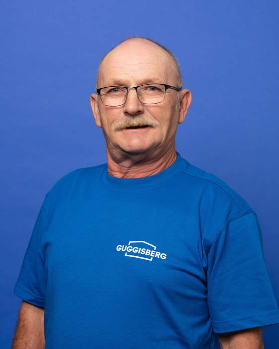 Team für Neubau & Sanierung von Steildach, Flachdach & Fassade ...